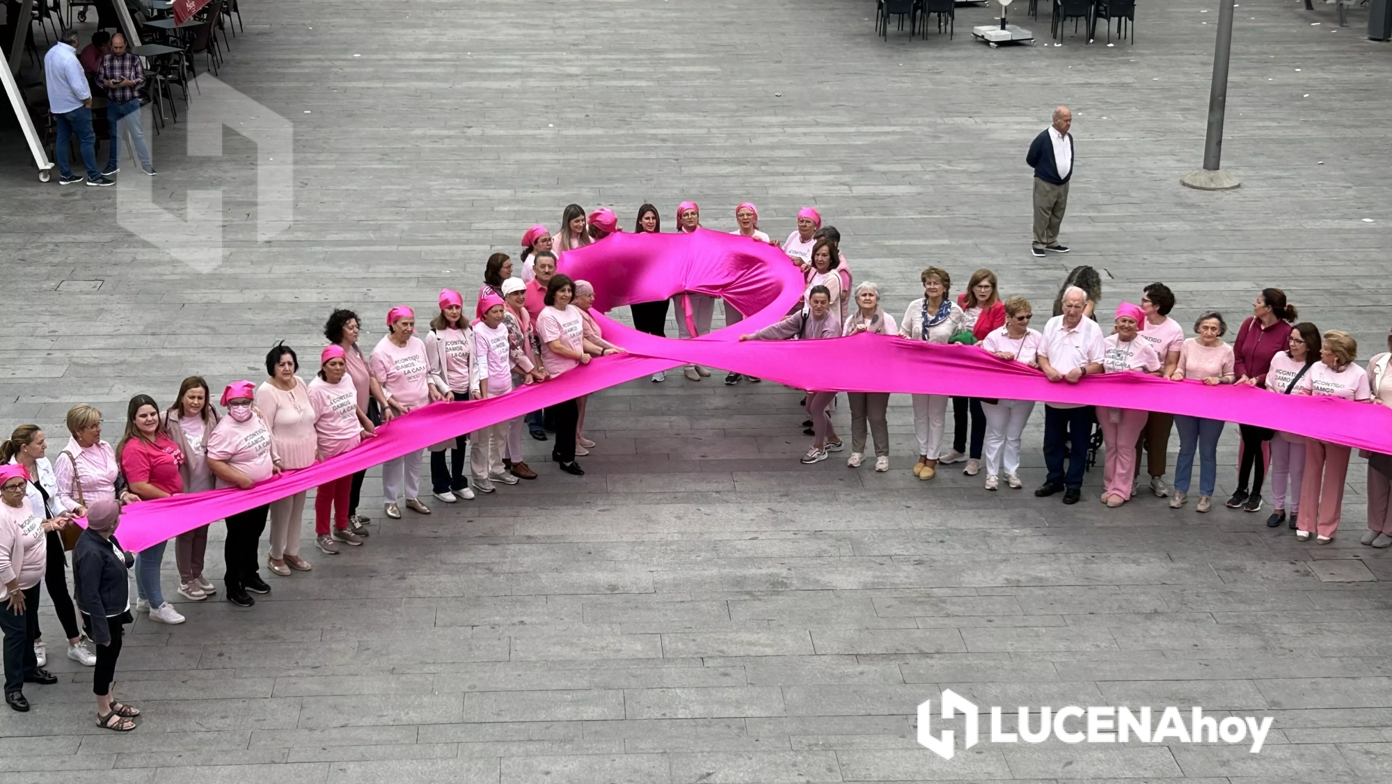 GALERÍA: Día Mundial del Cáncer de Mama: Un lazo humano para recordar ...